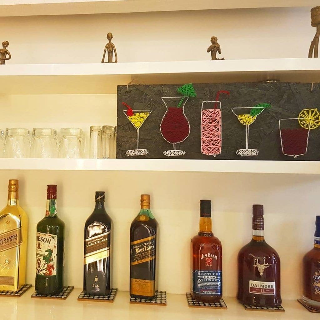 Bar Showpiece String Art - Stoned Santa