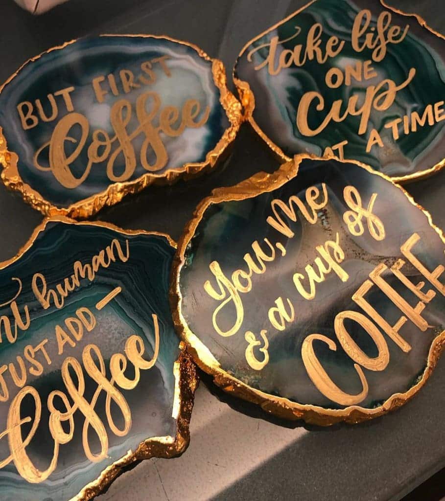 Interview with Sanjana Chatlani, founder of the Bombay Lettering Company